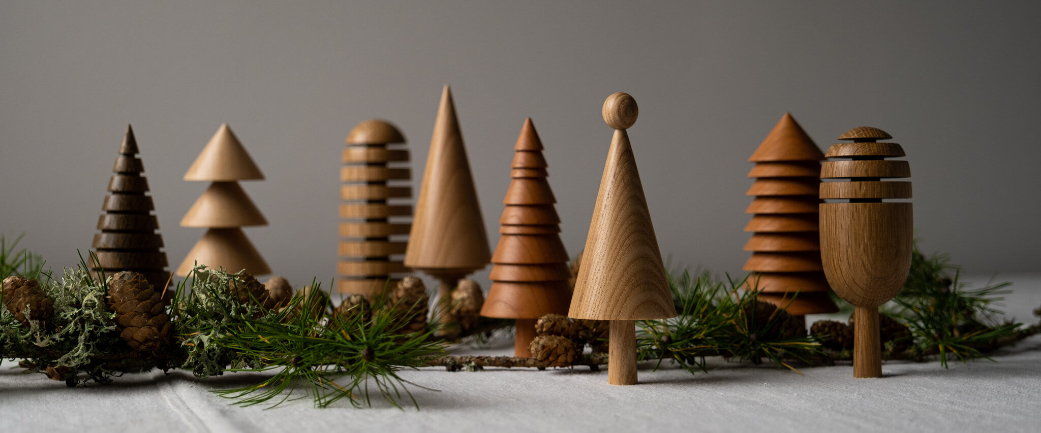 Christmas Decor – Objects & Finds